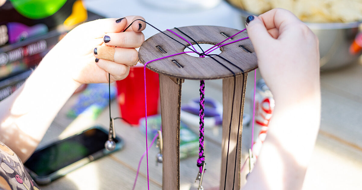 Kumihimo Braiding Workshops with Artist in… | Grand Canyon Conservancy